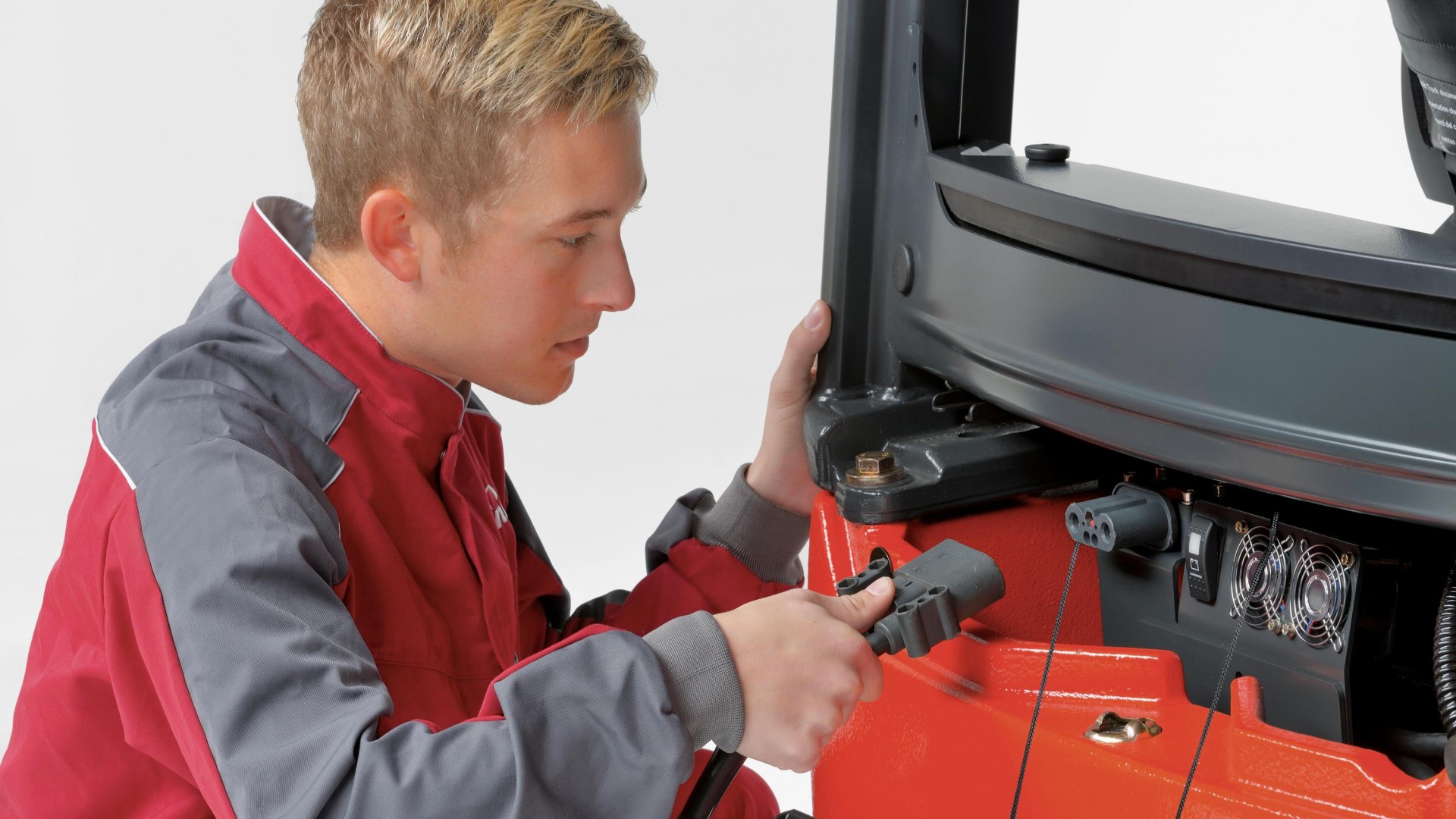 Carrelli elevatori elettrici E16 - E20 EVO