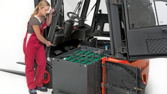 Carrelli elevatori elettrici E16 - E20 EVO